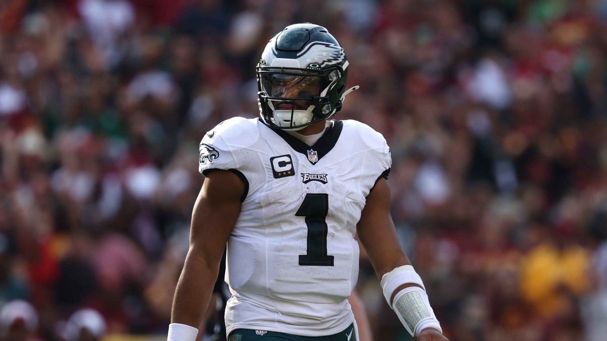 How Eagles QB Jalen Hurts figured out a new way to win – NBC10 Philadelphia