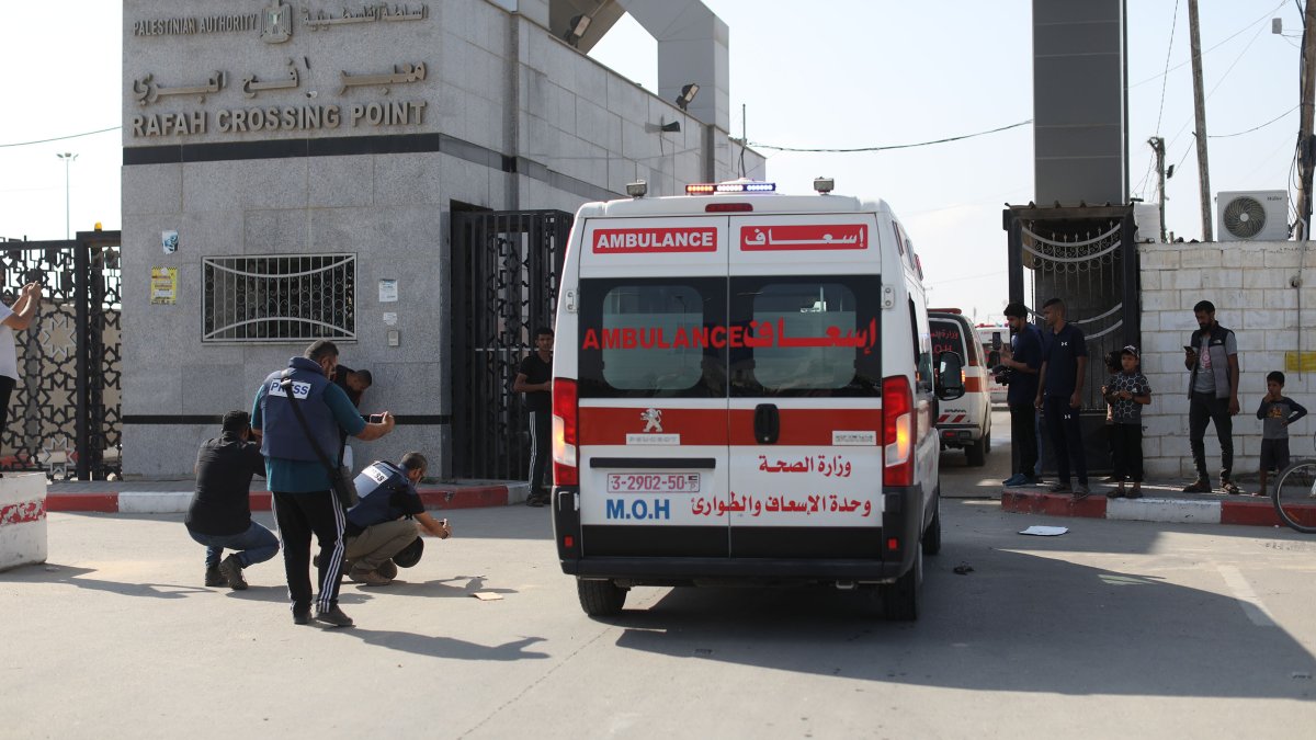 Gaza border opens for first evacuations into Egypt – NBC10 Philadelphia