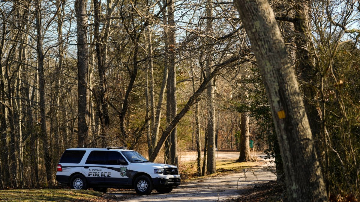 6ABC news helicopter crashes in NJ forest – NBC10 Philadelphia