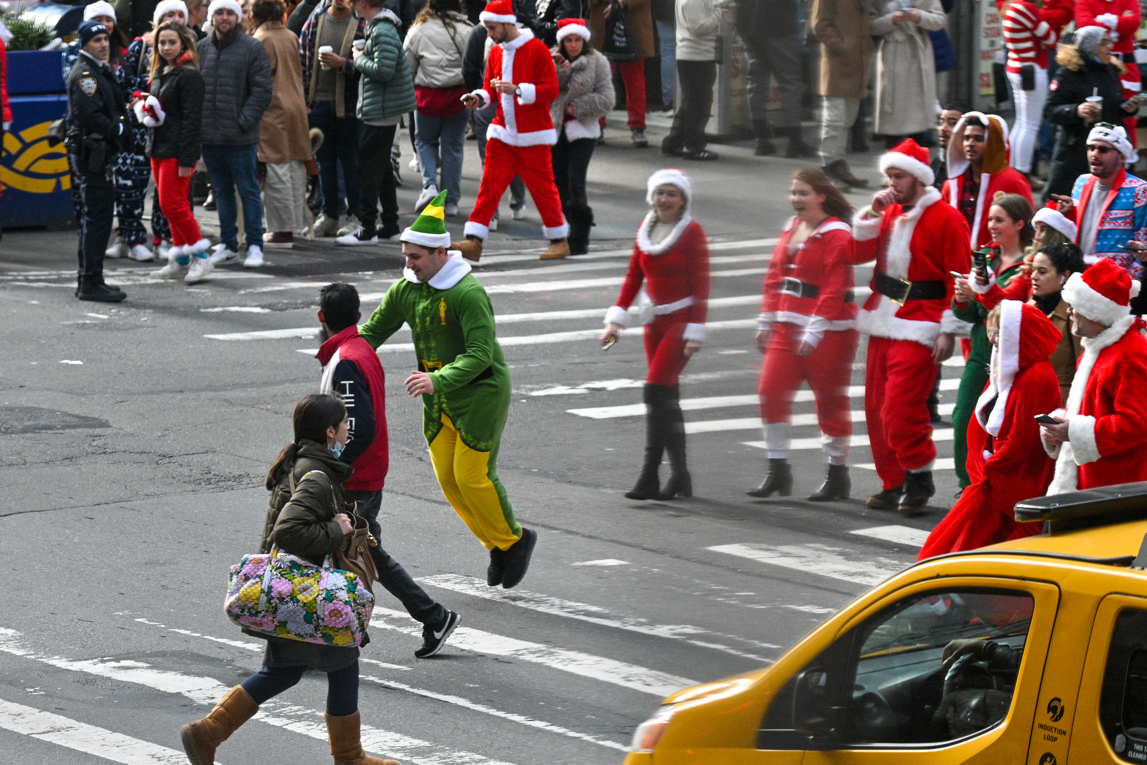 SantaCon 2023 NYC: Bar crawl route and more – NBC10 Philadelphia