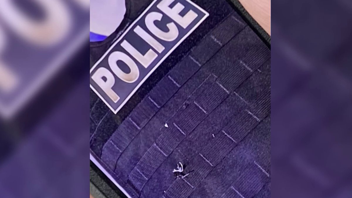 Philly Police Officer Hit In Vest Bullet Ricochets Into Hand Nbc10