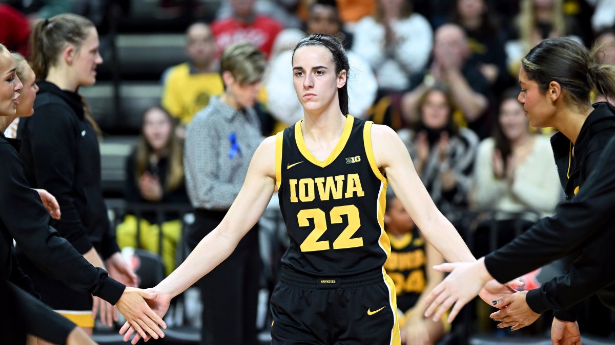 Caitlin Clark basketball game tickets could cost you – NBC10 Philadelphia