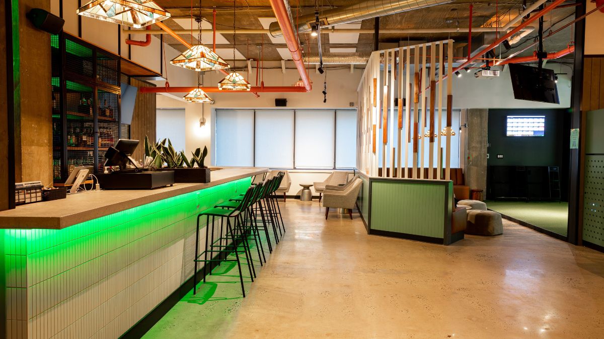 Libertee Grounds, the Philly indoor mini golf bar expands – NBC10 ...