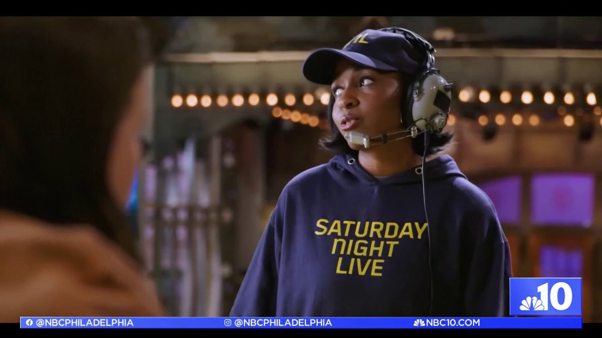 ‘The Bear’ star Ayo Edebiri to host ‘SNL’ – NBC10 Philadelphia