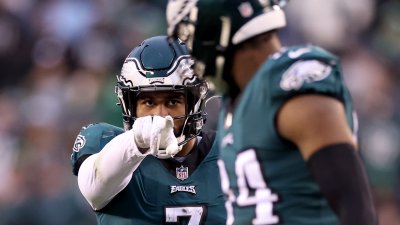 Tag: Birds Huddle – NBC10 Philadelphia