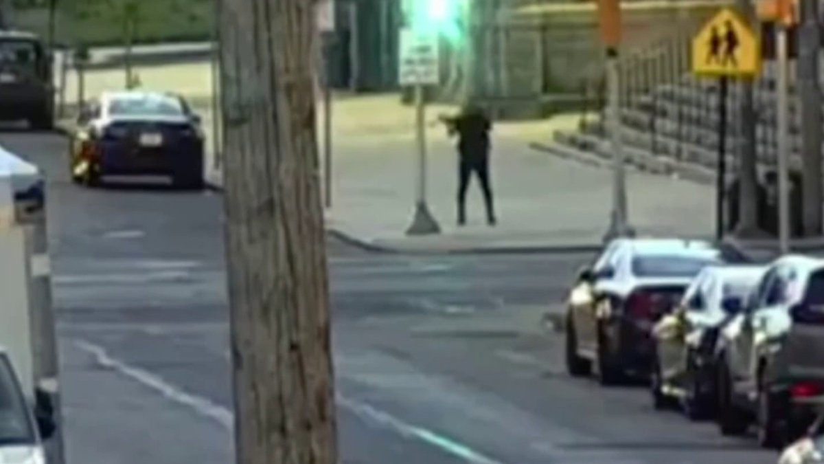 Man charged in deadly Kingsessing mass shooting found fit for trial ...