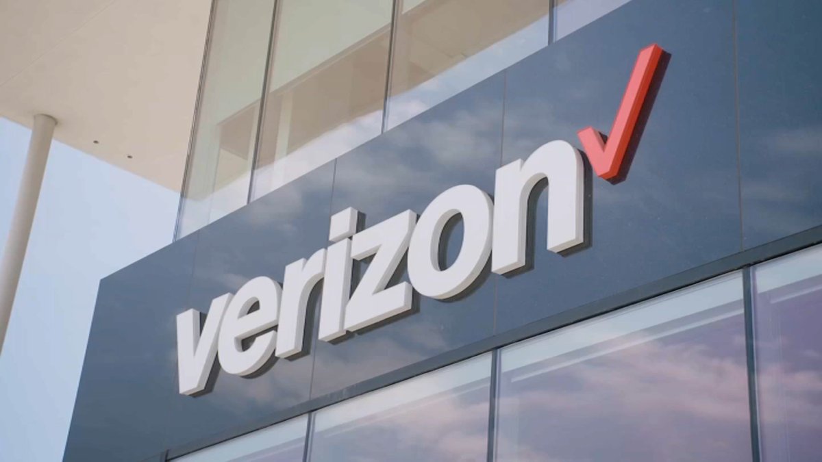 Phone in ‘SOS’ mode? What to know amid reports of Verizon outages ...