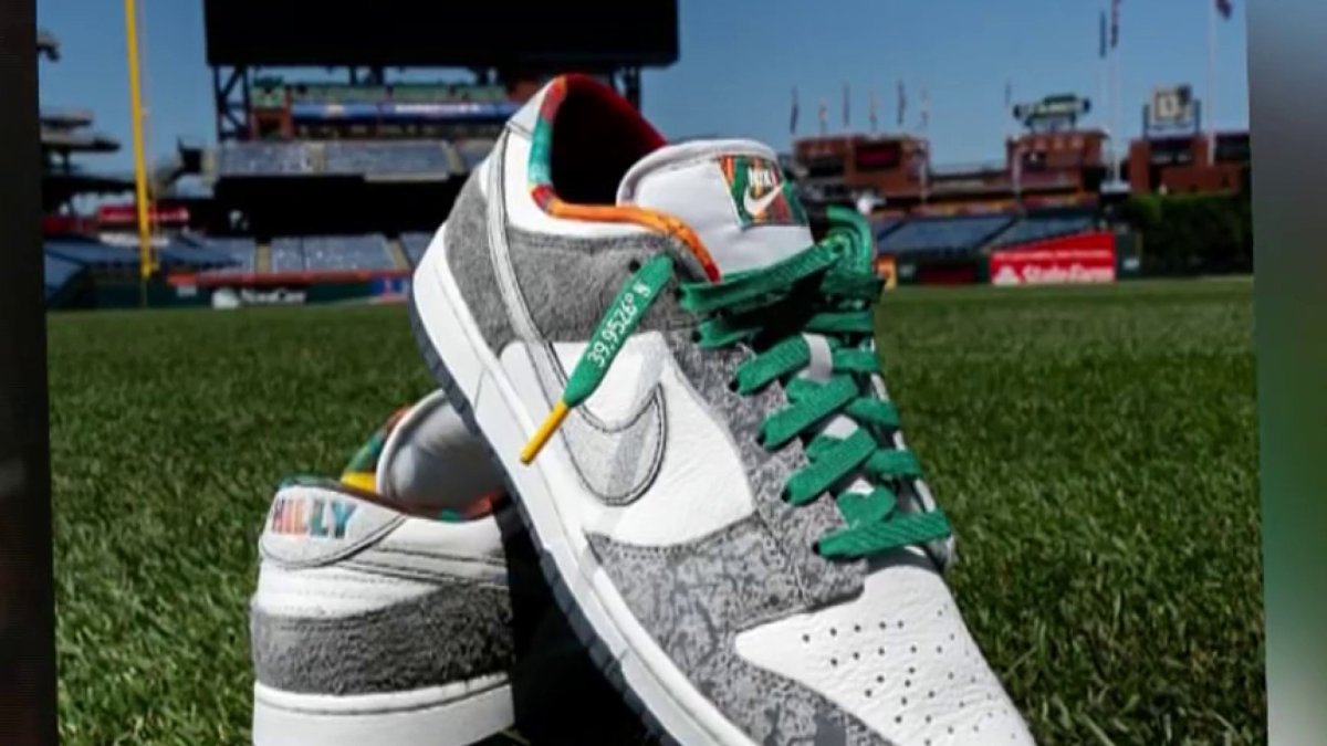 “Philly” Nike Low Dunks hitting stores this month – NBC10 Philadelphia