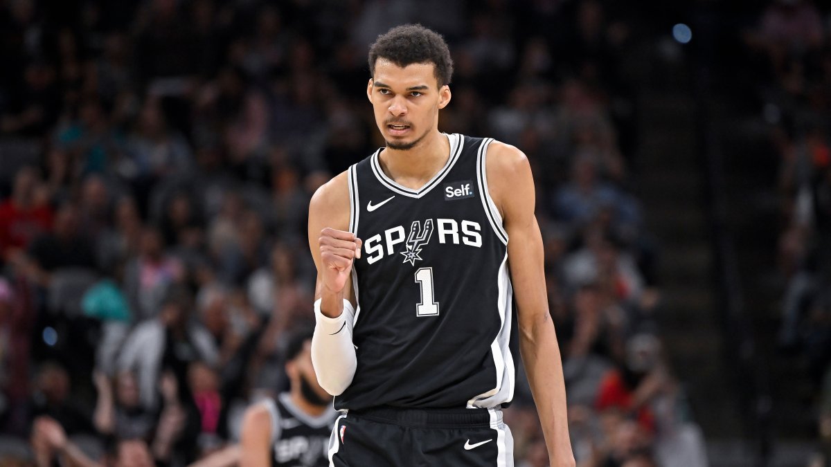 Spurs’ Victor Wembanyama named NBA Rookie of the Year for 2023-24 – NBC10 Philadelphia