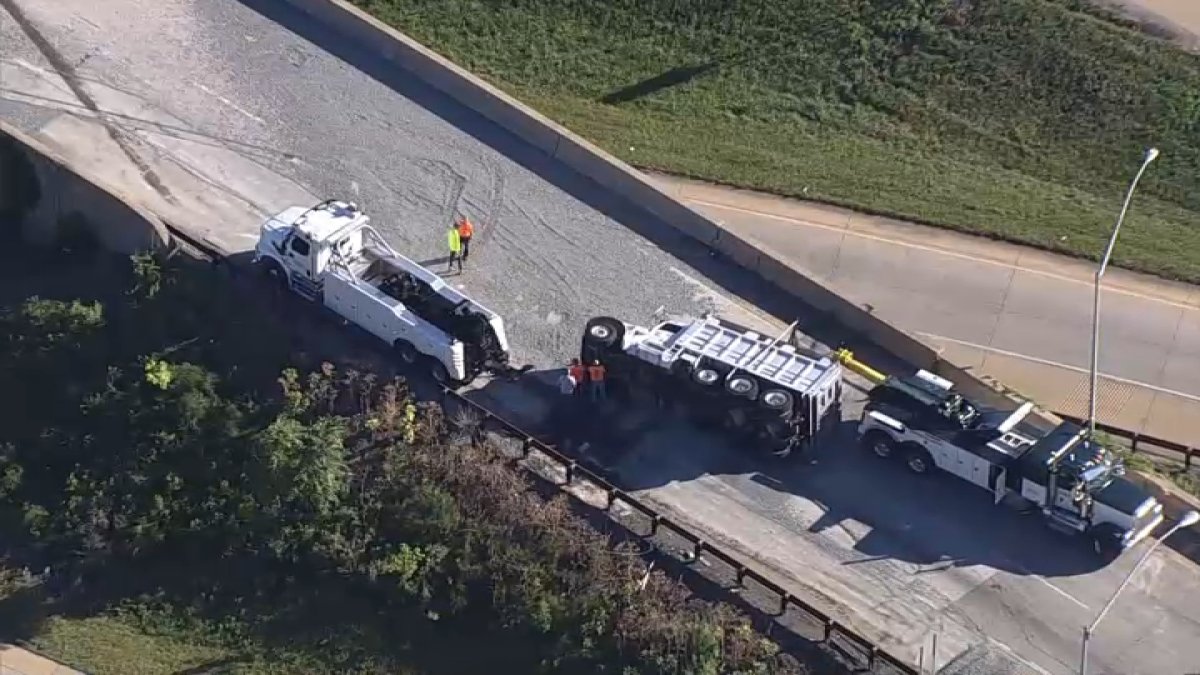 Overturned Dump Truck Closes Ramp From I 476 To I 95 Nbc10 Philadelphia