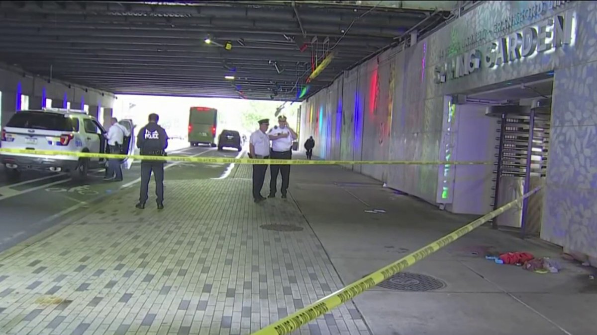 Woman stabbed man on a SEPTA train after he punched her in the face ...