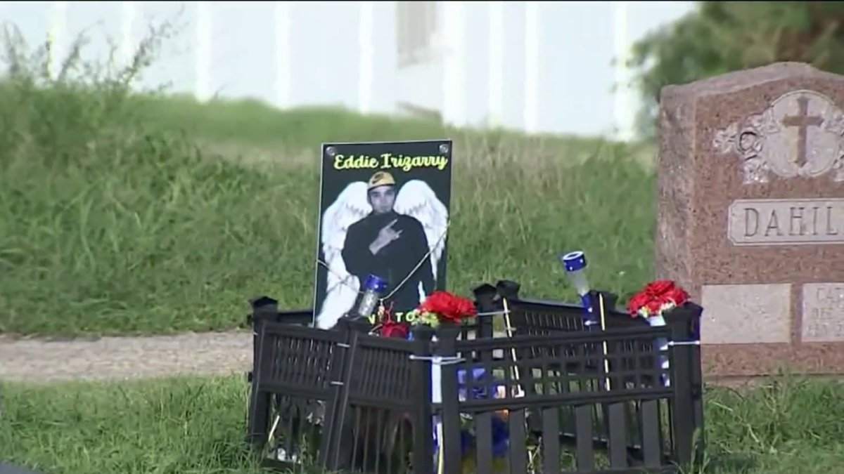 ‘Don’t want anyone to forget his name.’ Eddie Irizarry’s family honors ...