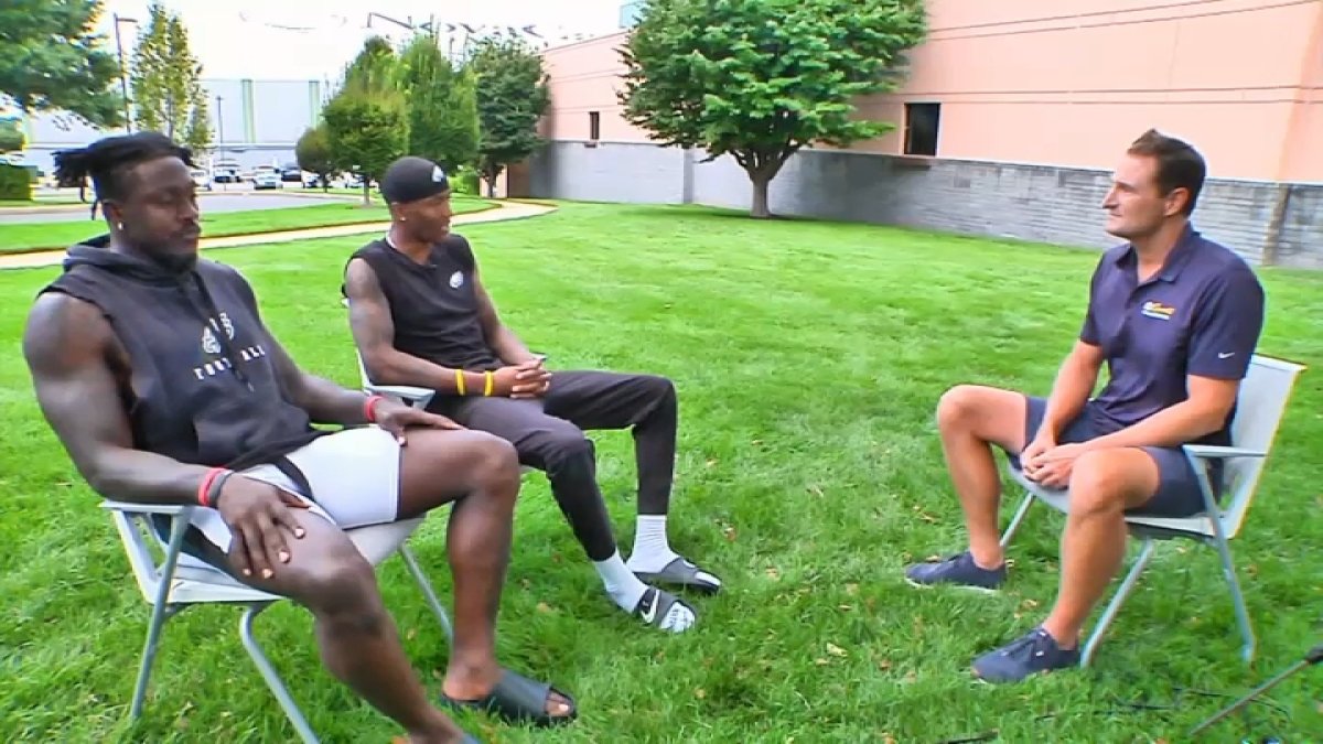 Eagles receivers A.J. Brown and DeVonta Smith share special connection ...