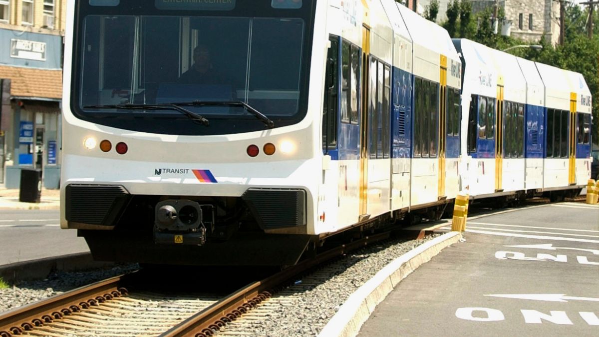 NJ Transit River Line train stuck, killed teen crossing tracks – NBC10 ...