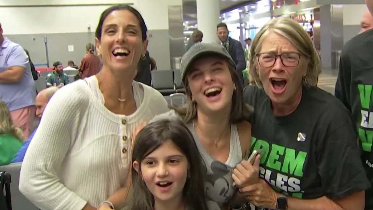 Fans flocking to Brazil for Philadelphia Eagles’ ‘home’ opener – NBC10 ...