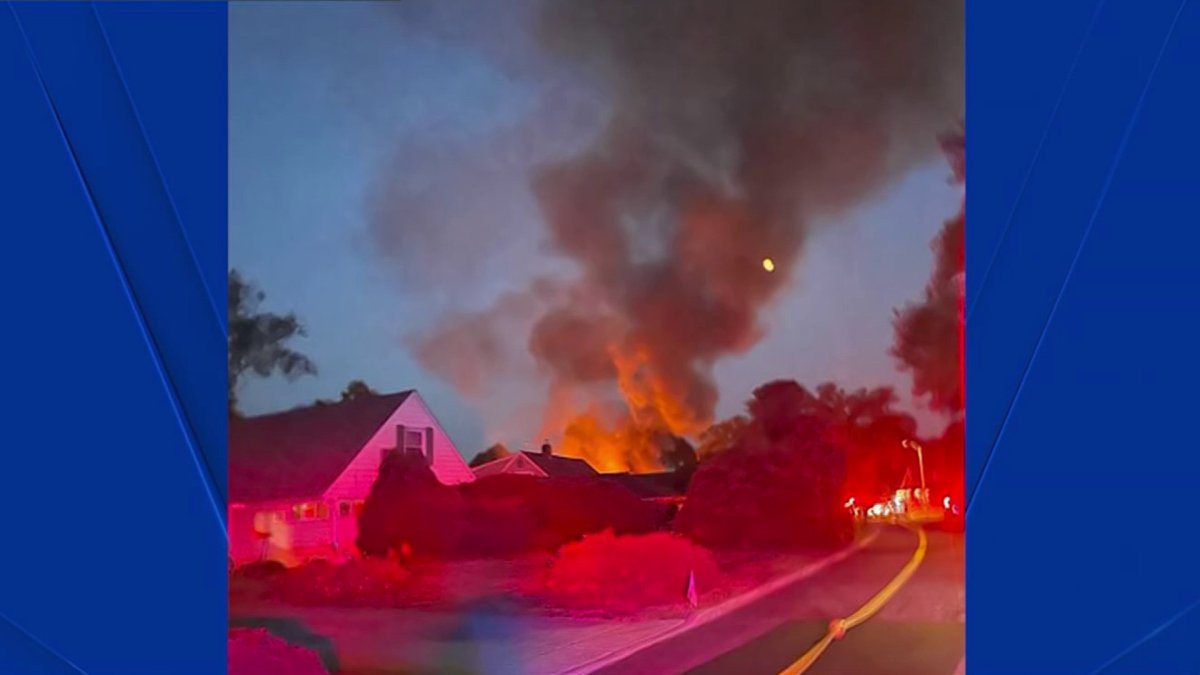 Neighbors flood 911 call center after loud explosion – NBC10 Philadelphia