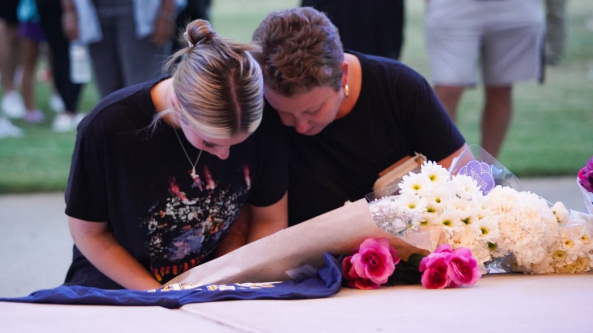 How to talk with kids about school shootings, traumatic events – NBC10 ...