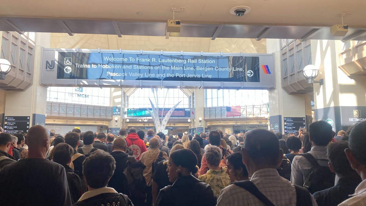 NJ Transit strike update: Train engineers’ deadline 48 hours away ...