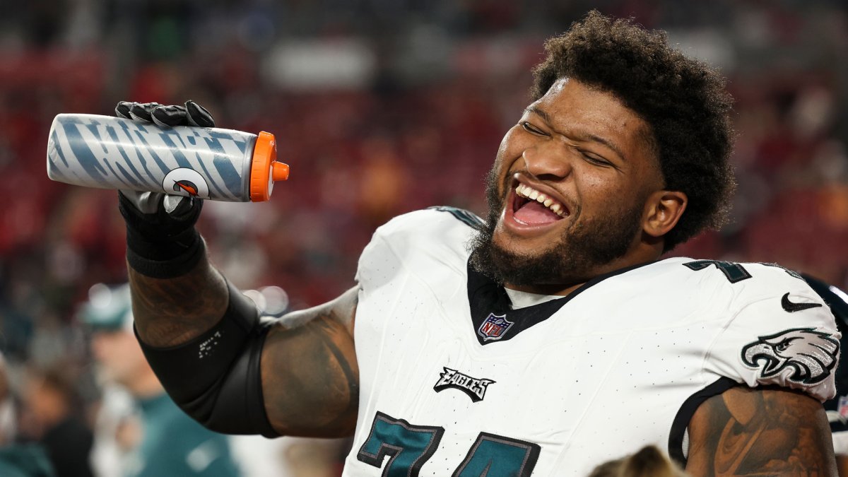 Eagles bring back Fred Johnson in trade with Jaguars – NBC10 Philadelphia
