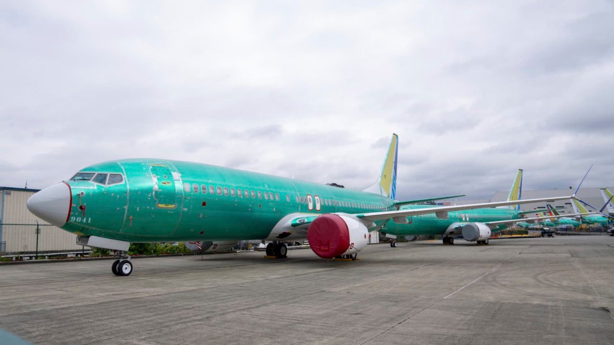Boeing to cut 17,000 jobs as losses deepen during factory strike ...