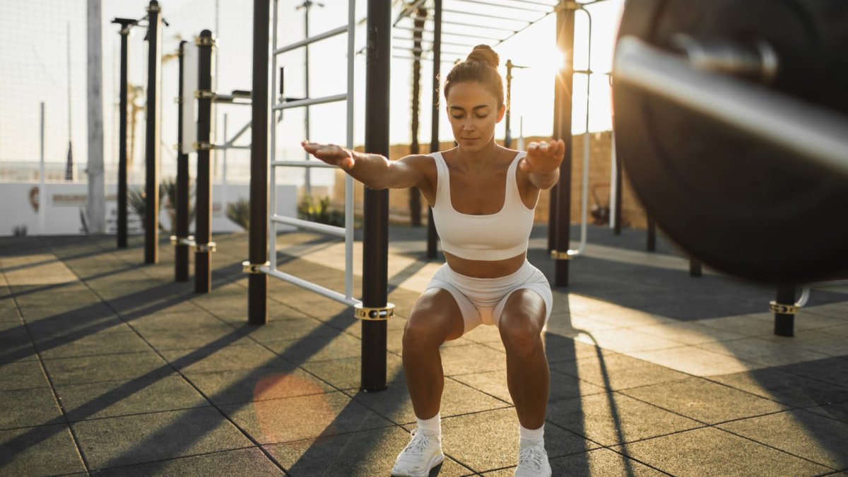 I’m a physical therapist and coach: Here are 4 simple exercises I do ...