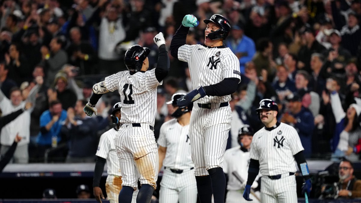 Live updates: Dodgers try to sweep Yankees in World Series Game 4 ...