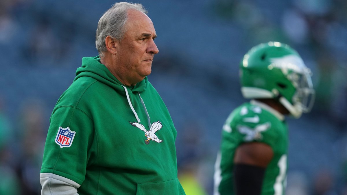 Report: Vic Fangio plans to return as Eagles DC in 2026 – NBC10 ...
