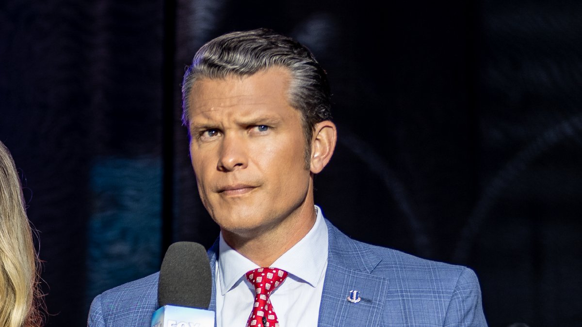 Trump picks Fox News host Pete Hegseth for defense secretary – NBC10 Philadelphia