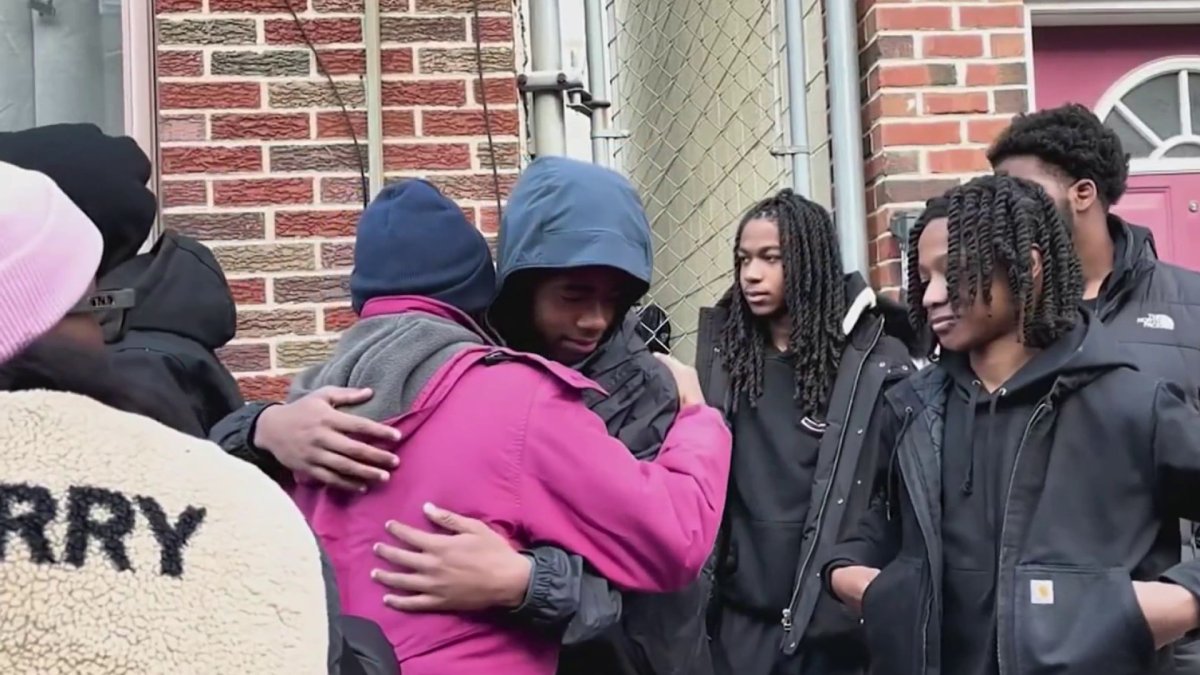 Philly teens surprise woman with renovated home – NBC10 Philadelphia