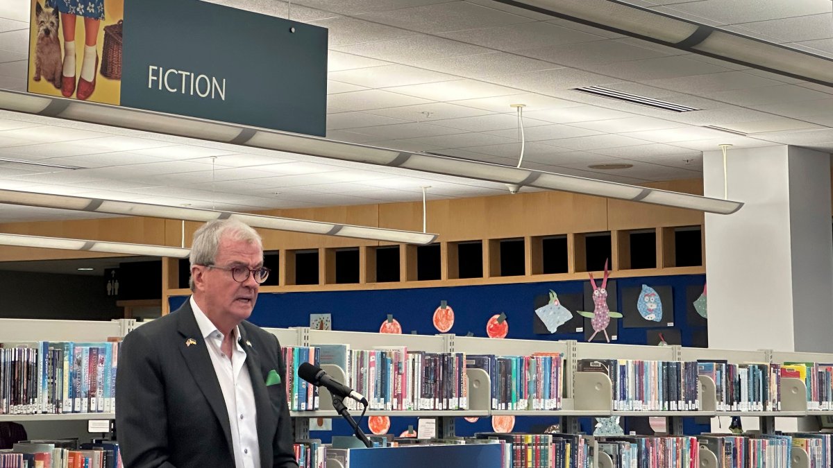 NJ becomes latest state to prohibit book bans in schools, libraries ...