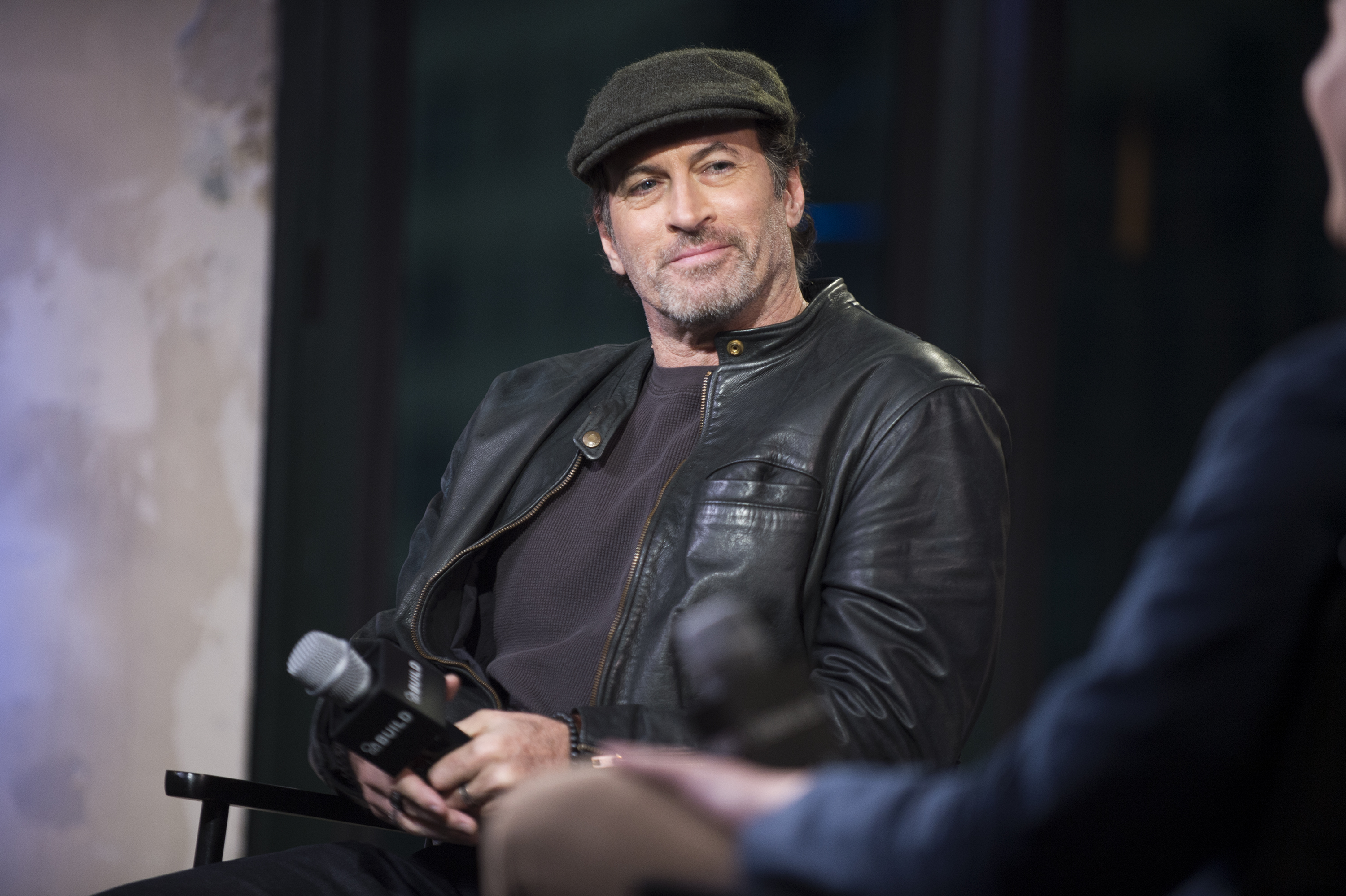 Scott Patterson on why he decided to embrace being Luke – NBC10 ...