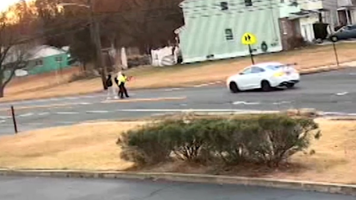 Crossing guard struck, killed at Burlington, NJ, intersection – NBC10 ...