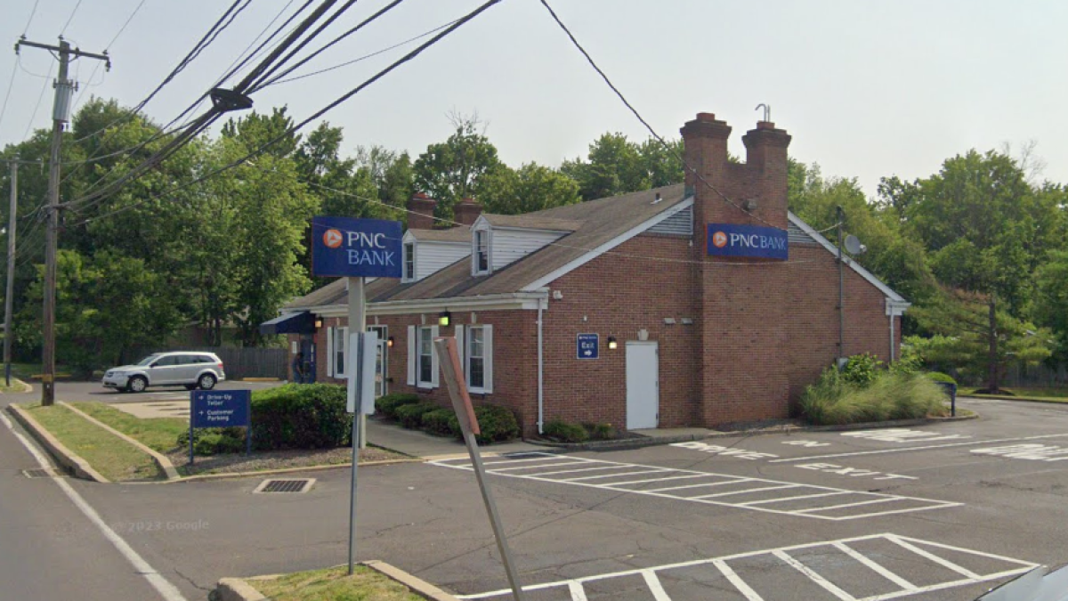 Serial bank robber arrested after leaving Bensalem bank with cash ...