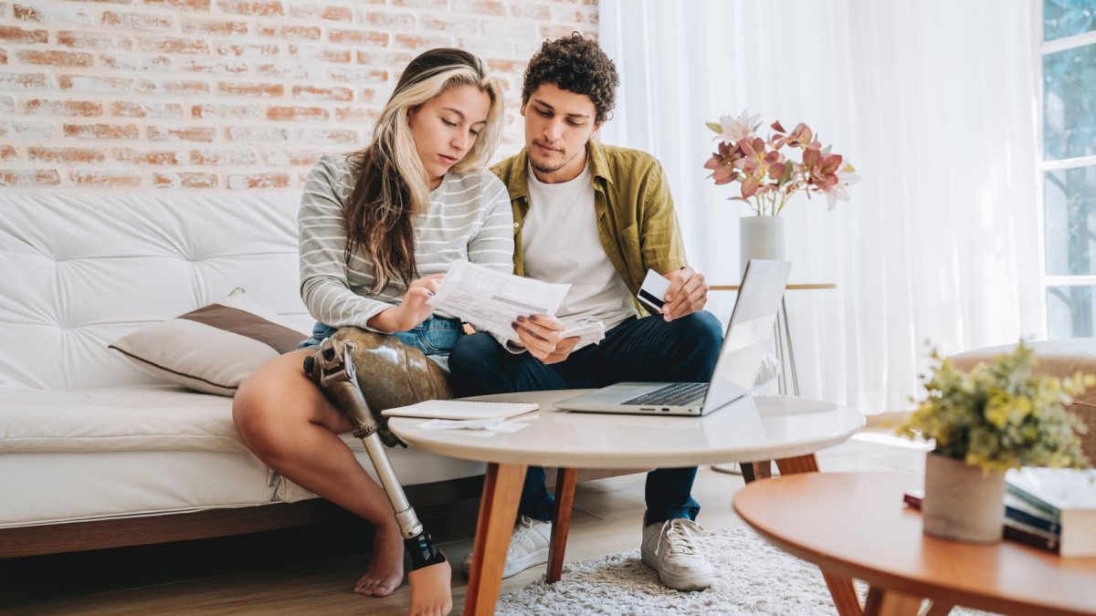 Here’s how to get the ‘fastest refund possible’ as tax season opens ...