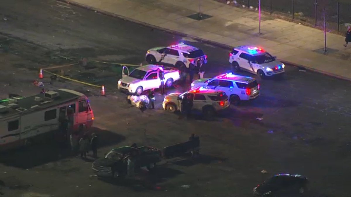 Man hurt in stabbing outside Linc after Eagles game – NBC10 Philadelphia