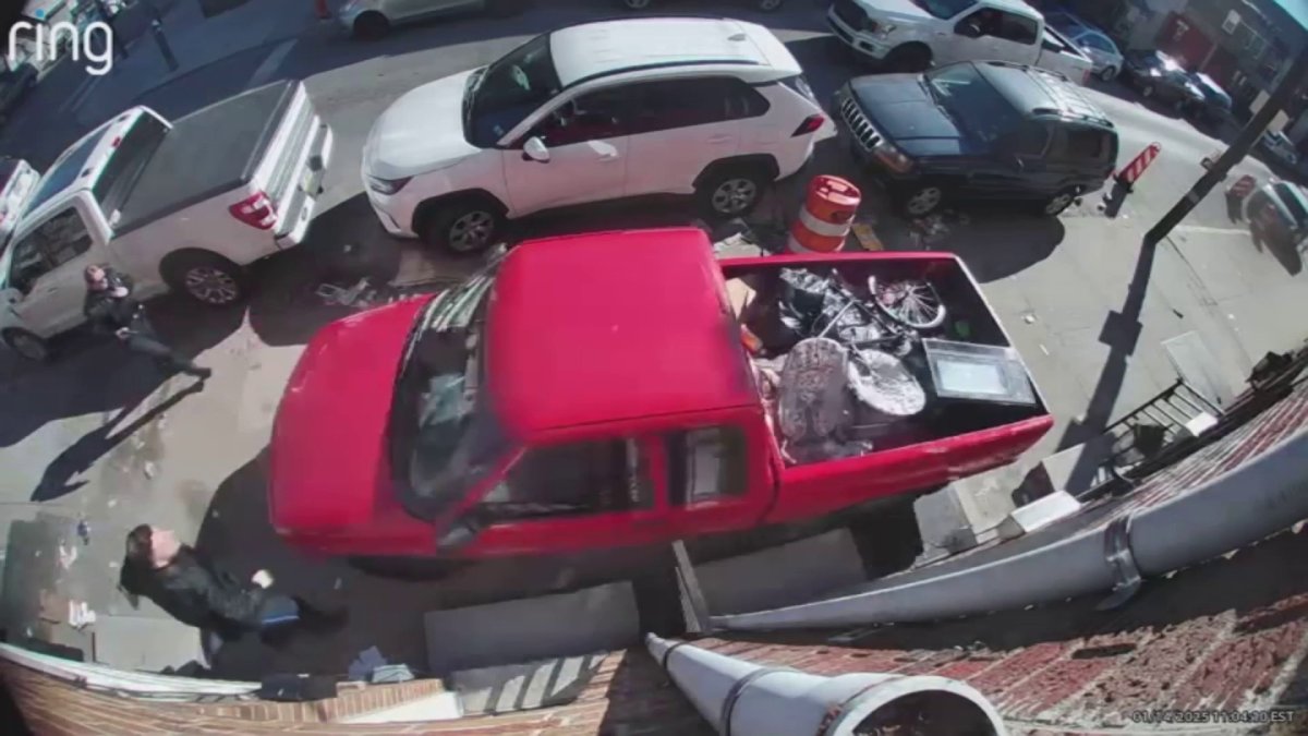 Police officer hurt by truck fleeing down South Philly sidewalk – NBC10 ...