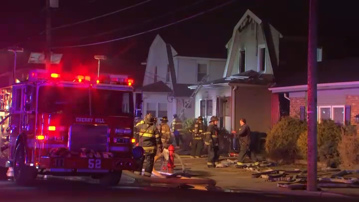 Firefighters put out house fire in Maple Shade, NJ – NBC10 Philadelphia