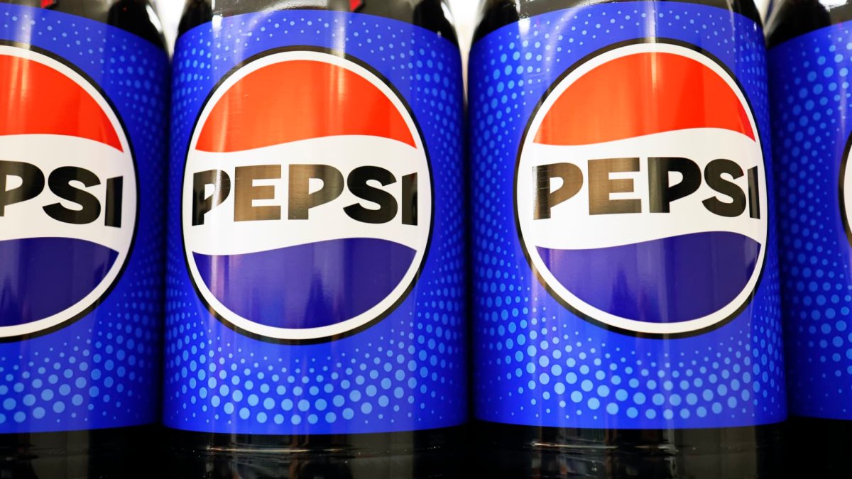 PepsiCo earnings beat estimates, but demand for drinks and snacks drops ...