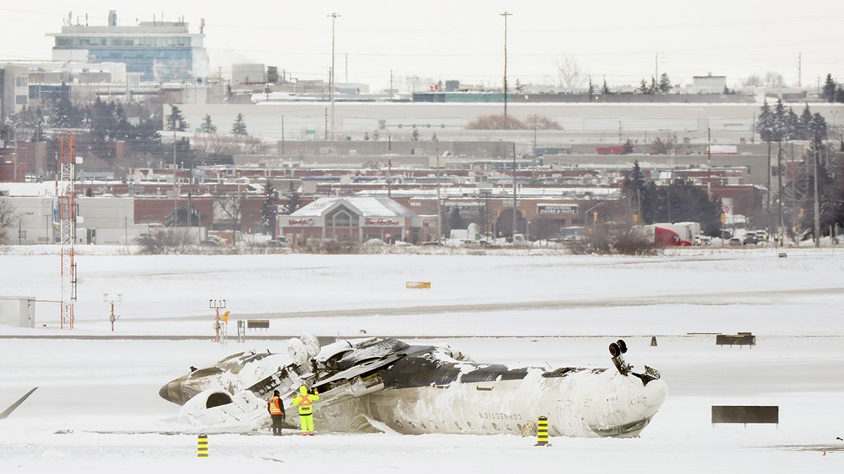 Updates: Delta jet bursts into flames on Toronto runway – NBC10 ...
