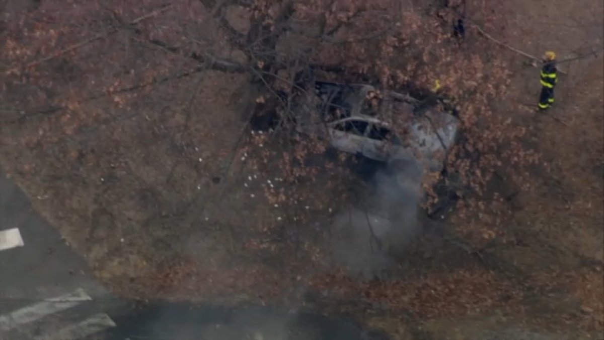 Car crash in West Philly leads to attacks, carjacking, police say ...