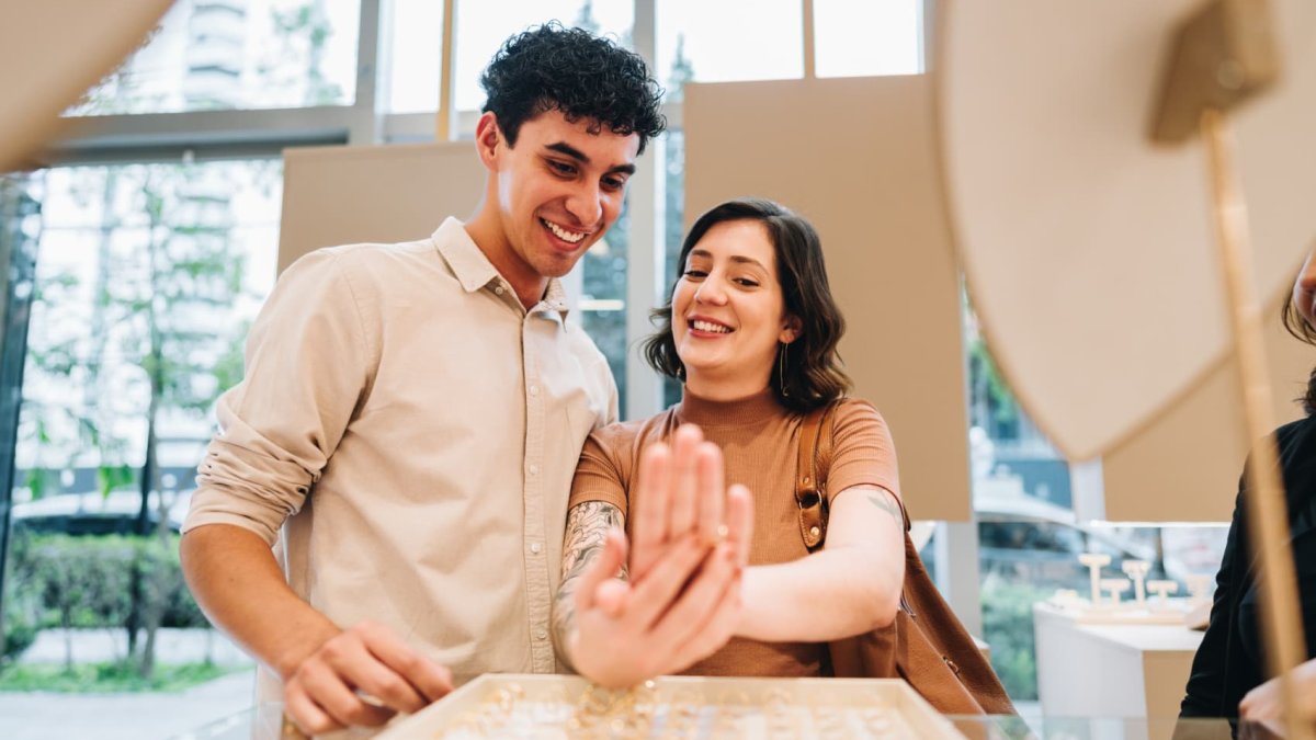 More couples are choosing lab-grown diamonds for engagement rings ...