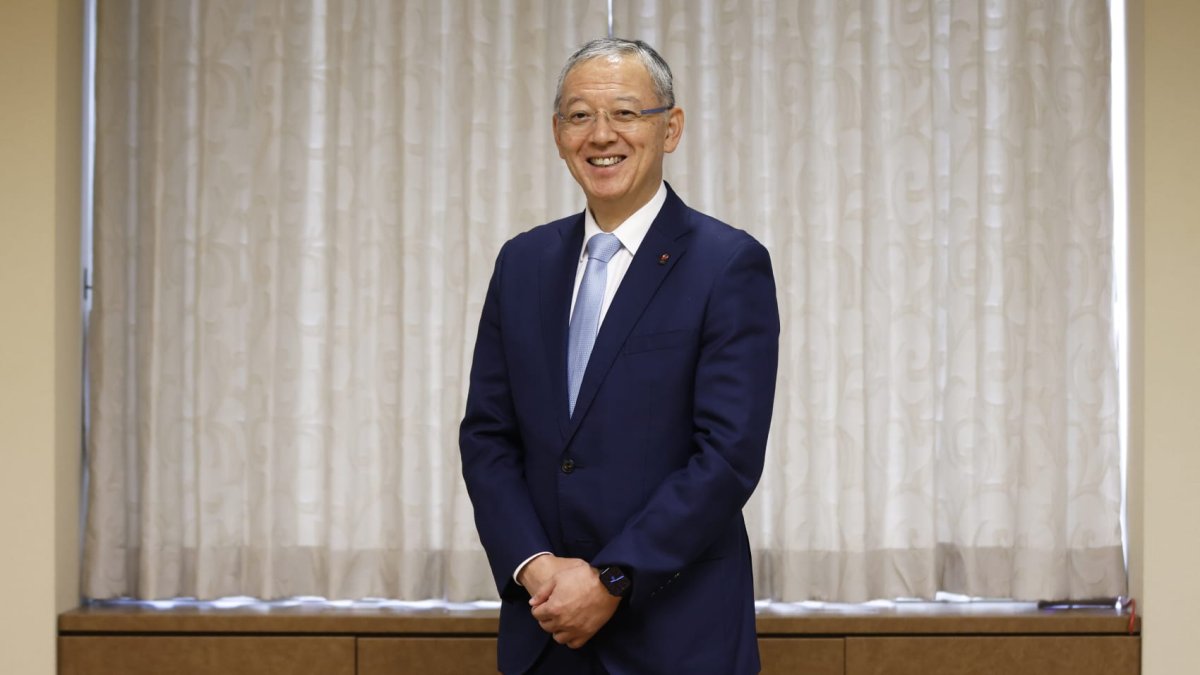 Japan lacks workers to care for the elderly. This company is using AI ...