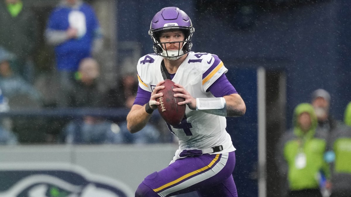 Sam Darnold signs 3-year, $100.5M deal with Seahawks: Report – NBC10 ...