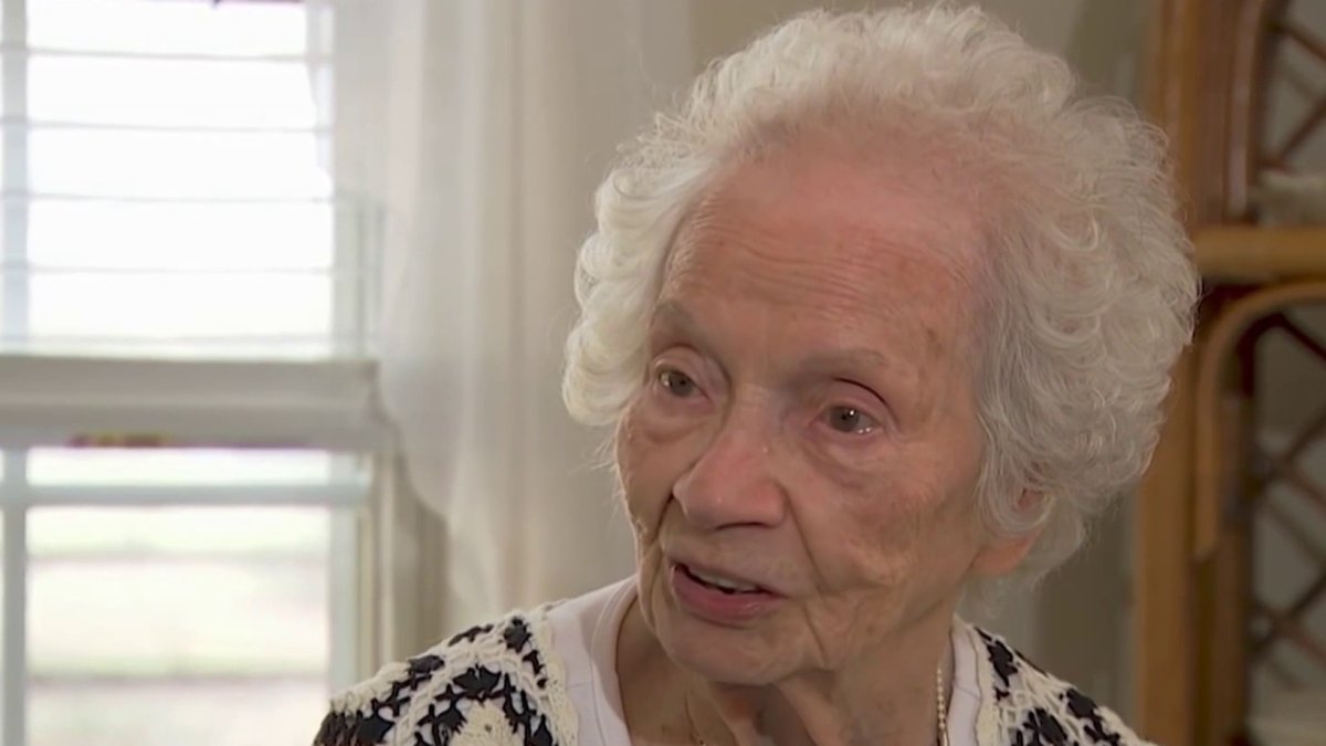 ‘Wing it!’ Doris in Florence, now 100, continues to bake up joy, share ...