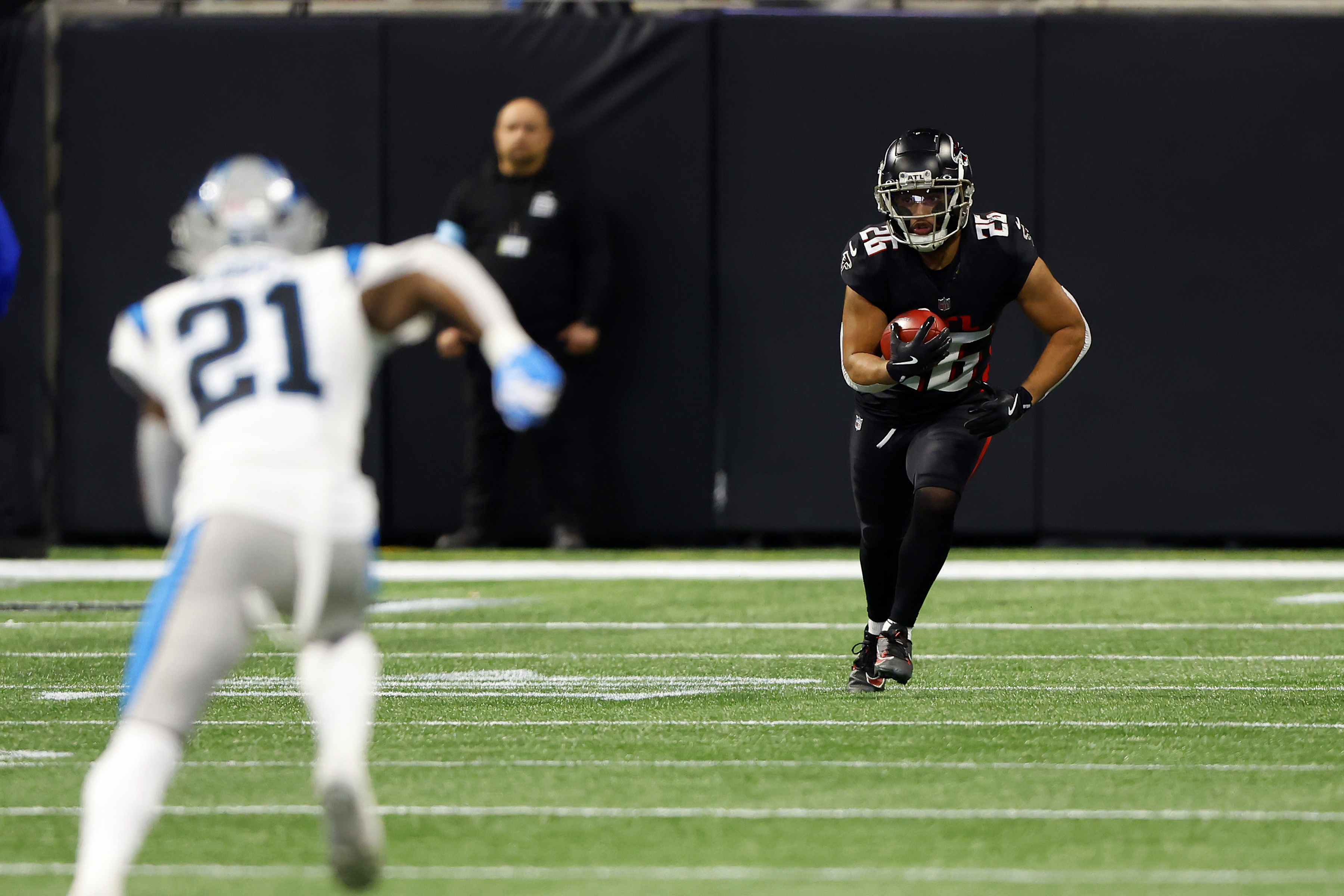 Eagles add a returner who may be Britain Covey’s replacement – NBC10 ...