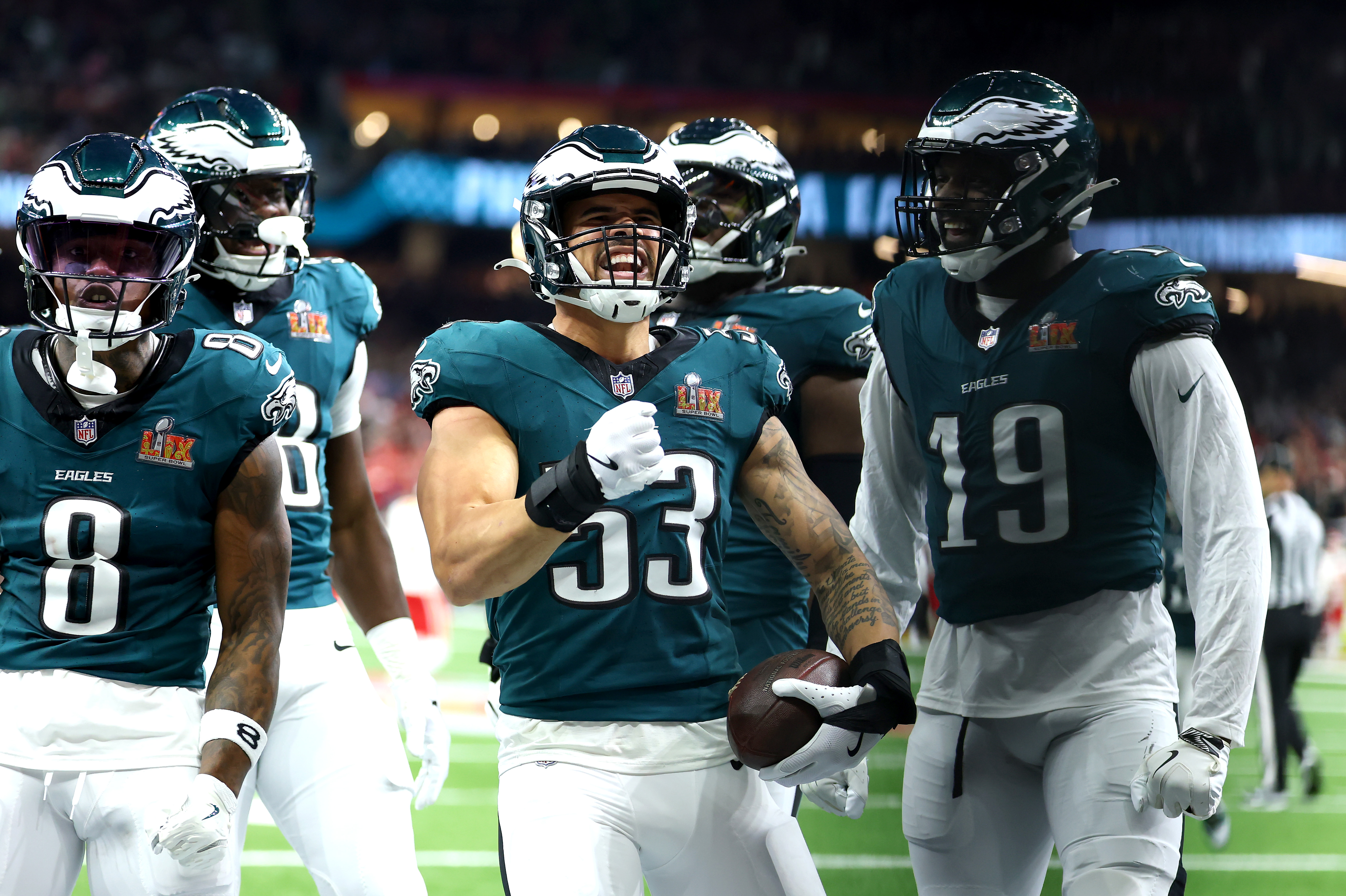 Howie Roseman, Eagles sign LB Zack Baun to monster contract – NBC10 ...