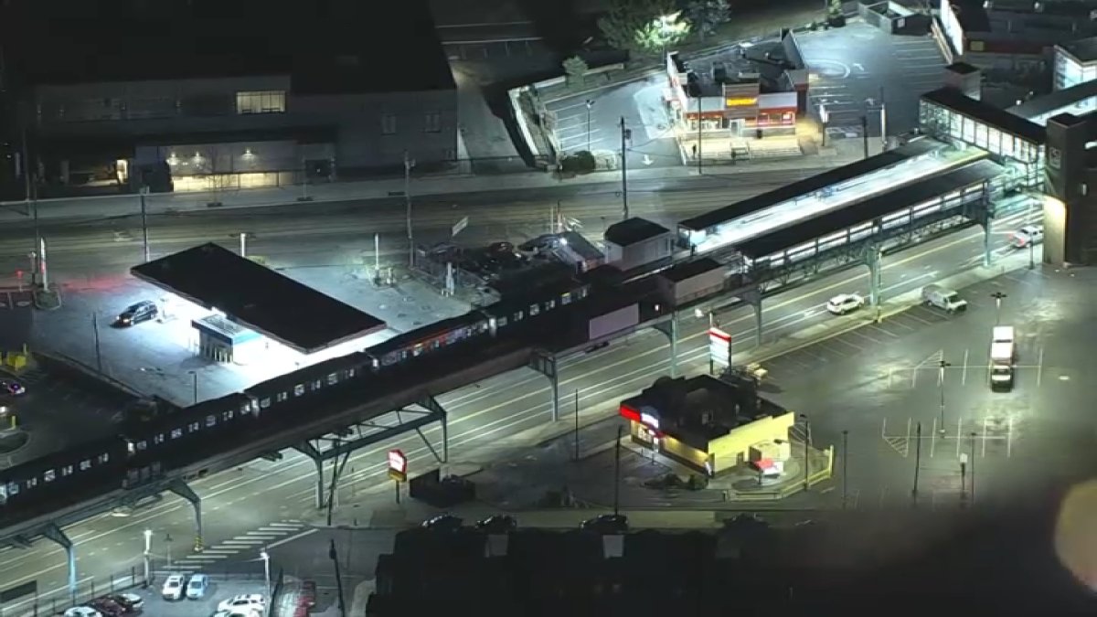 Man dies after falling from SEPTA platform in North Philly – NBC10 ...