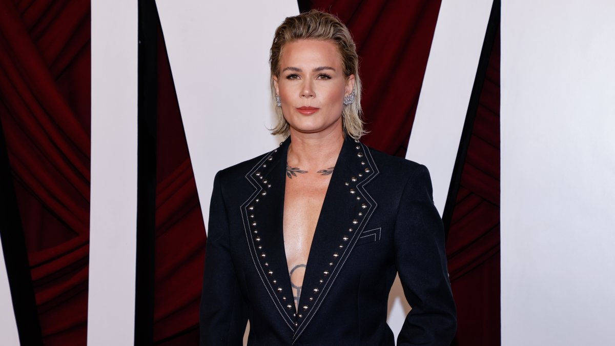 Ashlyn Harris gets candid on her past addiction – NBC10 Philadelphia