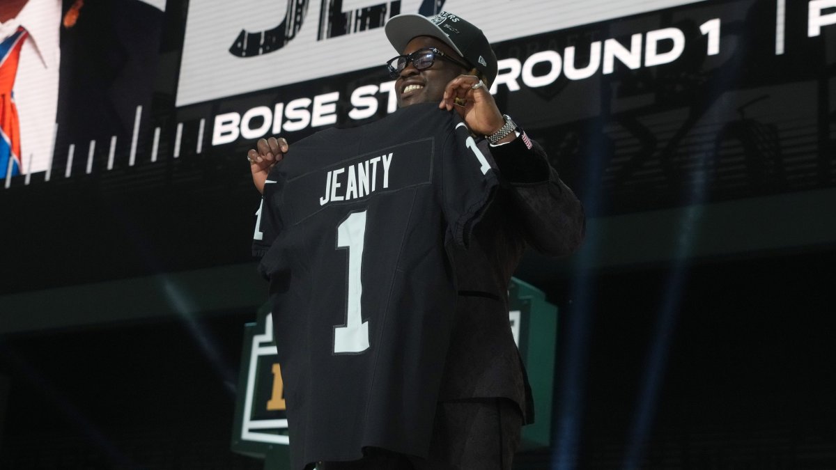2025 NFL Draft live updates: Tracking Round 1 picks, trades, news ...