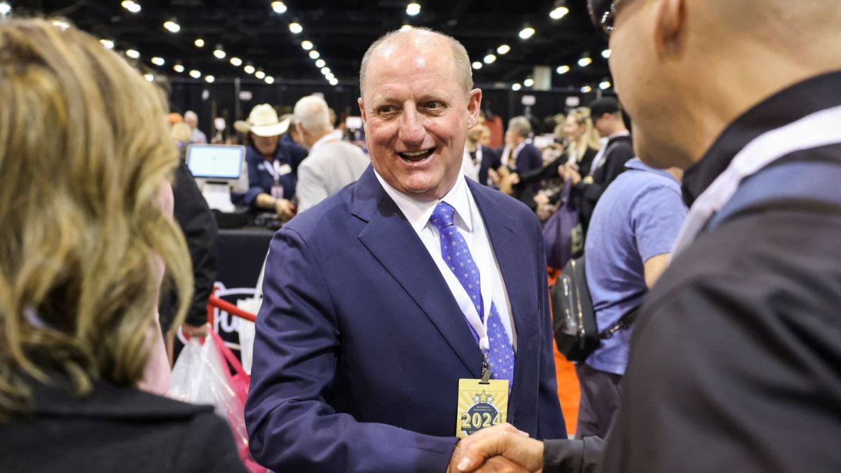 Greg Abel is the successor to Warren Buffett at Berkshire Hathaway. Here’s how he got there ...